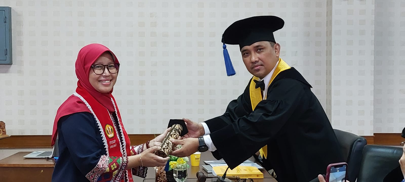 Tris Avianti Ratnajati Raih Doktor di Program Studi Administrasi Bisnis ...